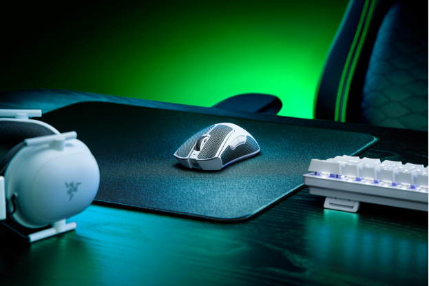 NP: RAZER PRESENTA EL DEATHADDER V3 PRO - HogarMultimedia